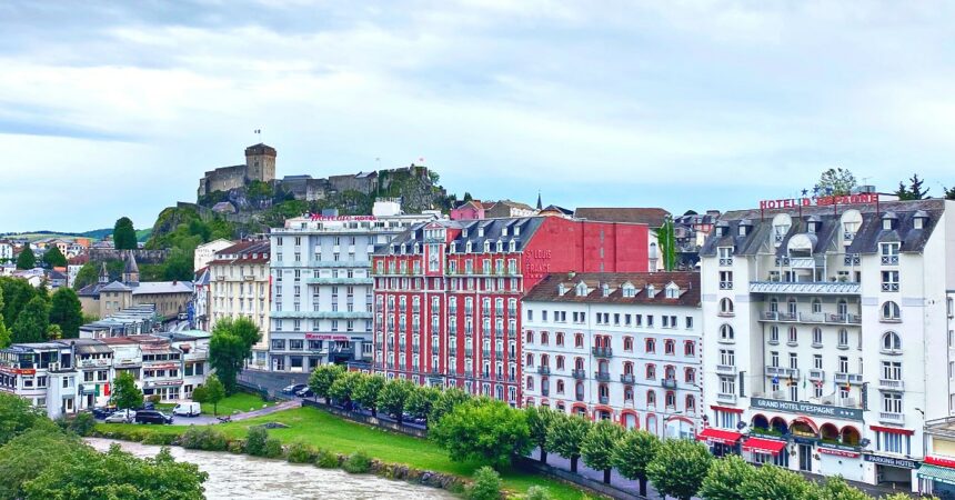Dove dormire a Lourdes: perfetto l'Hotel Le Rive Droite e SPA ...